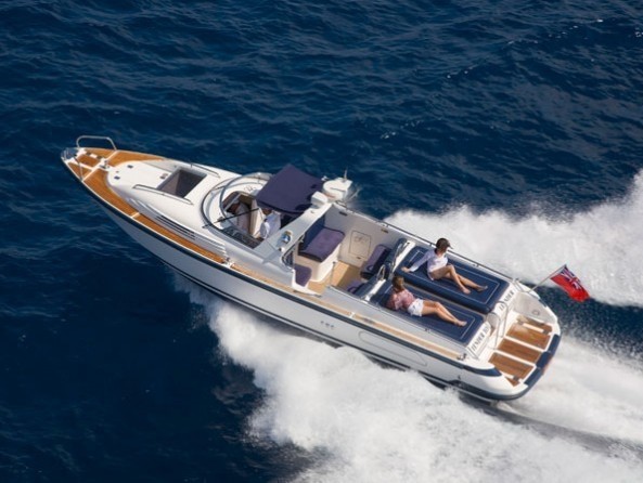Yacht LEANDER G, Peene-Werft | CHARTERWORLD Luxury Superyacht Charters